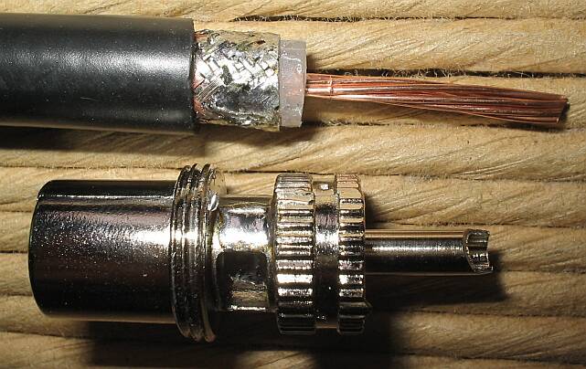 Como instalar conectores PL-259 correctamente